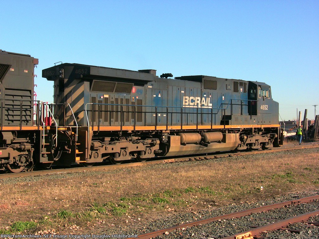 BCOL 4652